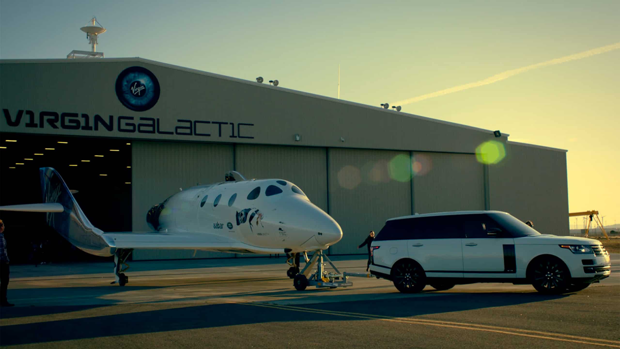 Pasión por la Aventura con Virgin Galactic | Land Rover México